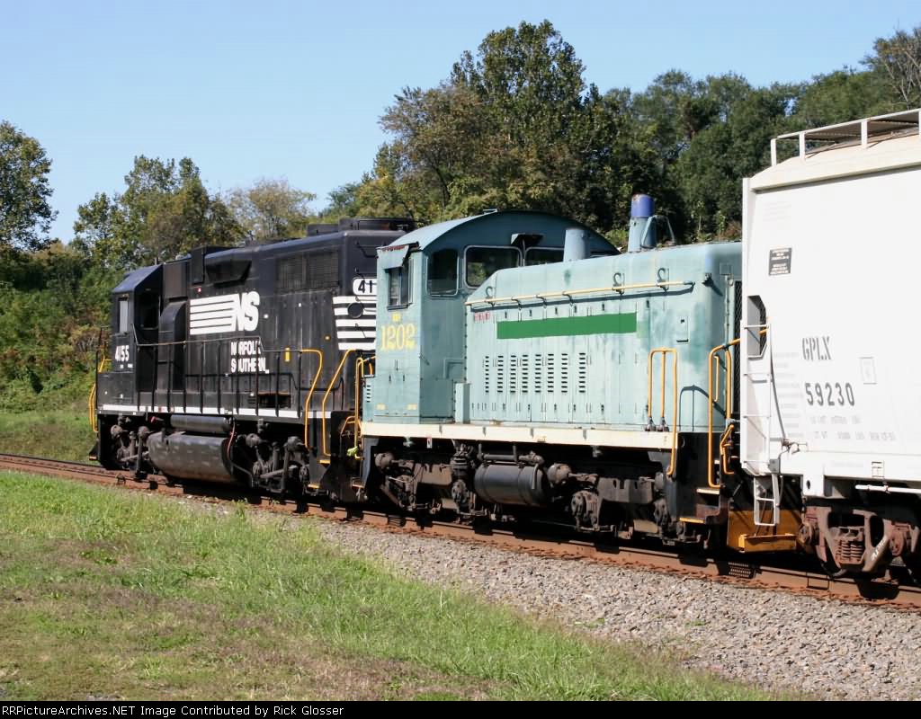 NS H76 Push/Pull With BDRV SW1200 1202 @ 1227 hrs.